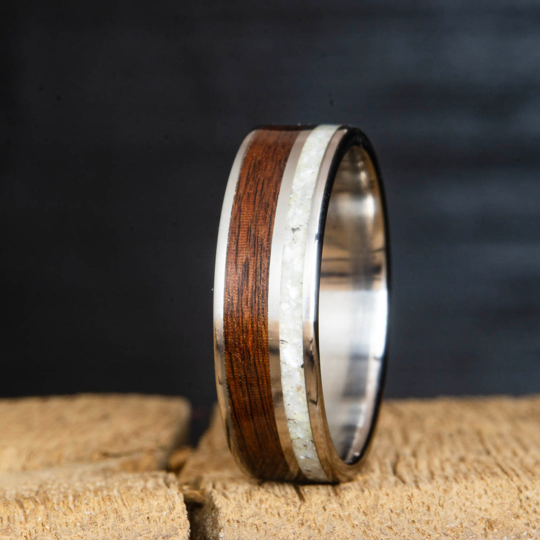 Rosewood w/mother of pearl inlay ring – Peacefield Titanium